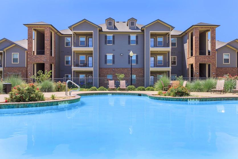 Stonebridge at Ironton in Lubbock , Texas - LBKapts.com