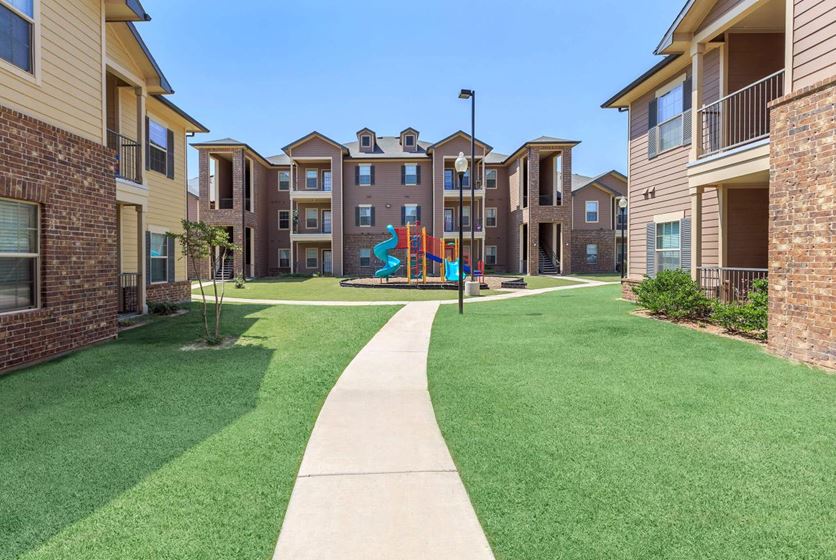 Stonebridge at Ironton in Lubbock , Texas - LBKapts.com